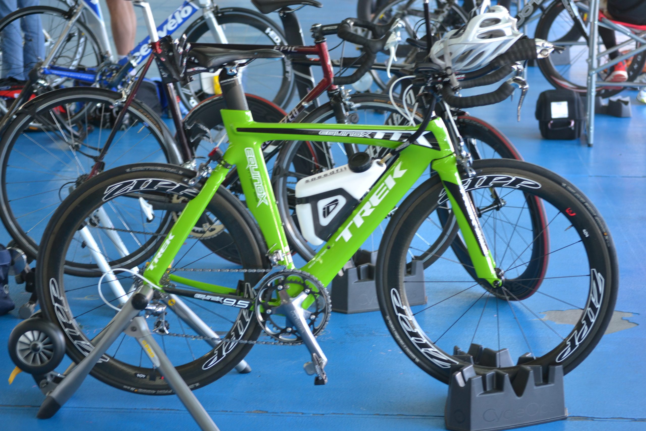 Tri Bike Vs Road Bike - The Bike Racer